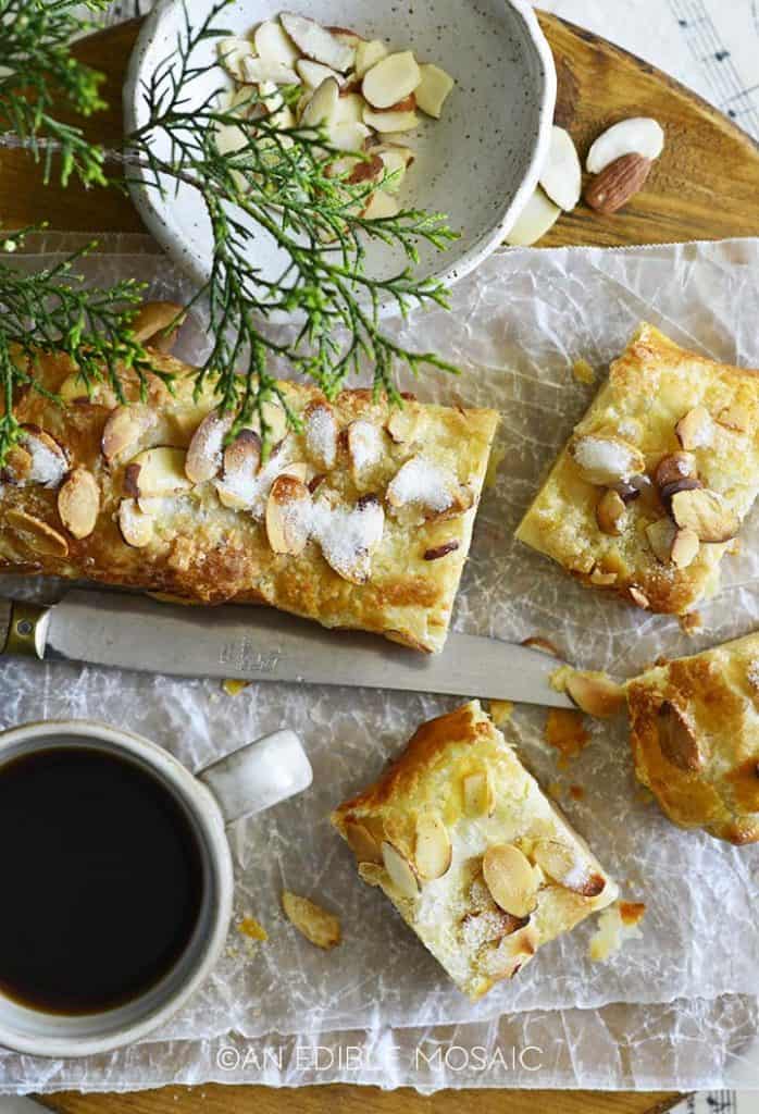 Quick Banketstaaf (Dutch Christmas Log Pastry with Marzipan) - An ...