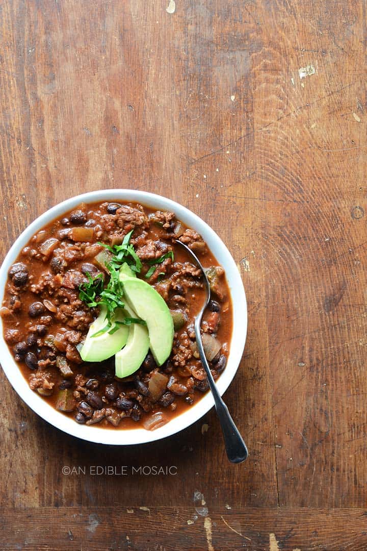 Easy 30-Minute Chocolate Chili Recipe with Coffee and Black Beans - An ...