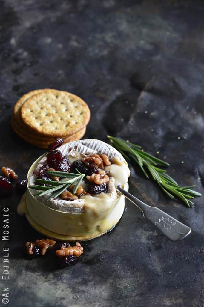 Baked Goat Brie with Spiced Rosemary-Scented Honey and Red Wine ...