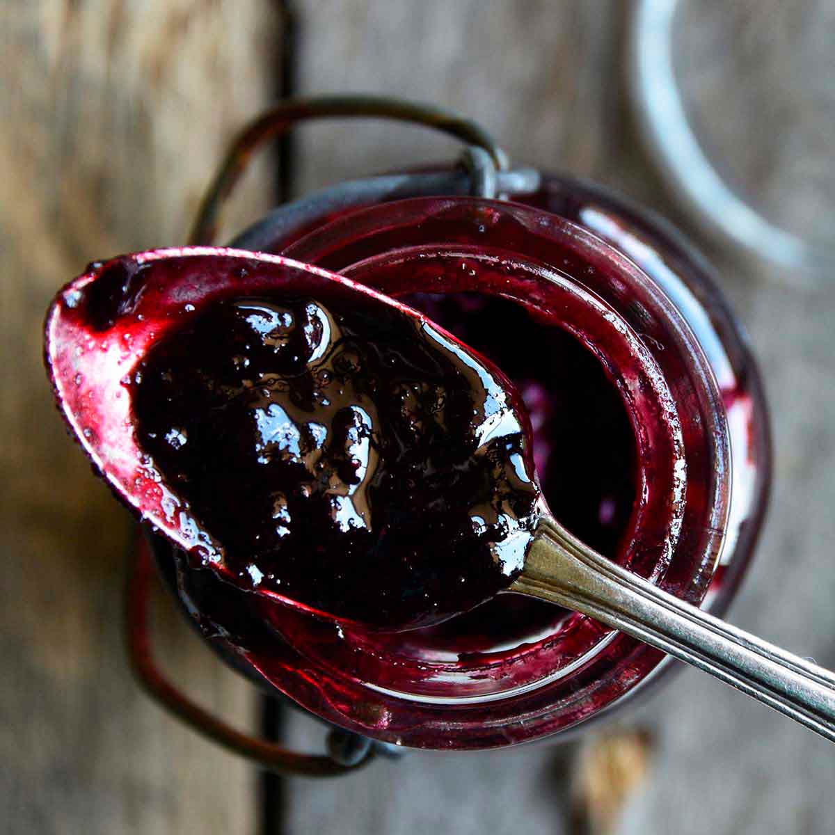 Shakriya (Arabic Meat in Yogurt Sauce) - An Edible Mosaic™