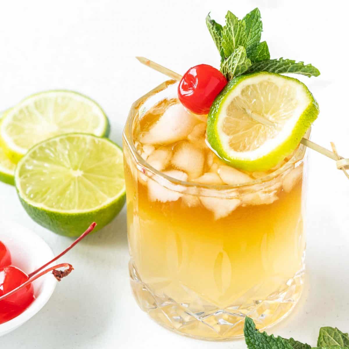 The Classic Mai Tai Cocktail Recipe to Transport You to a Tiki Bar - An ...