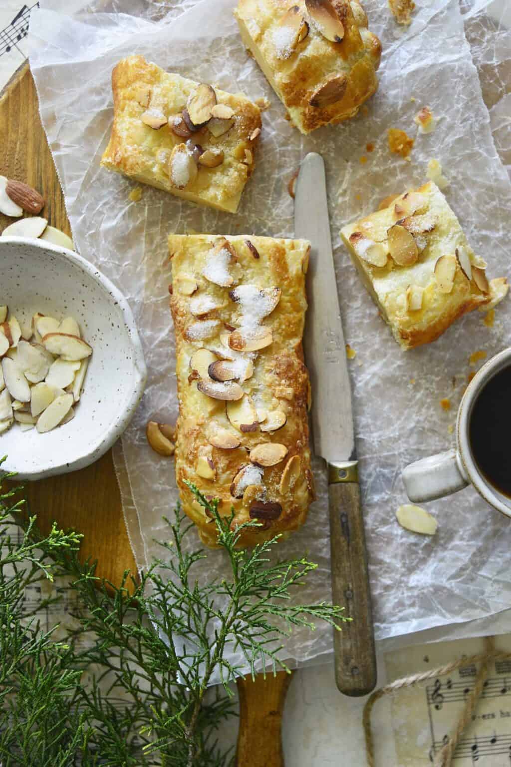 Easy Banketstaaf Recipe - Dutch Pastry with Marzipan for Christmas - An ...