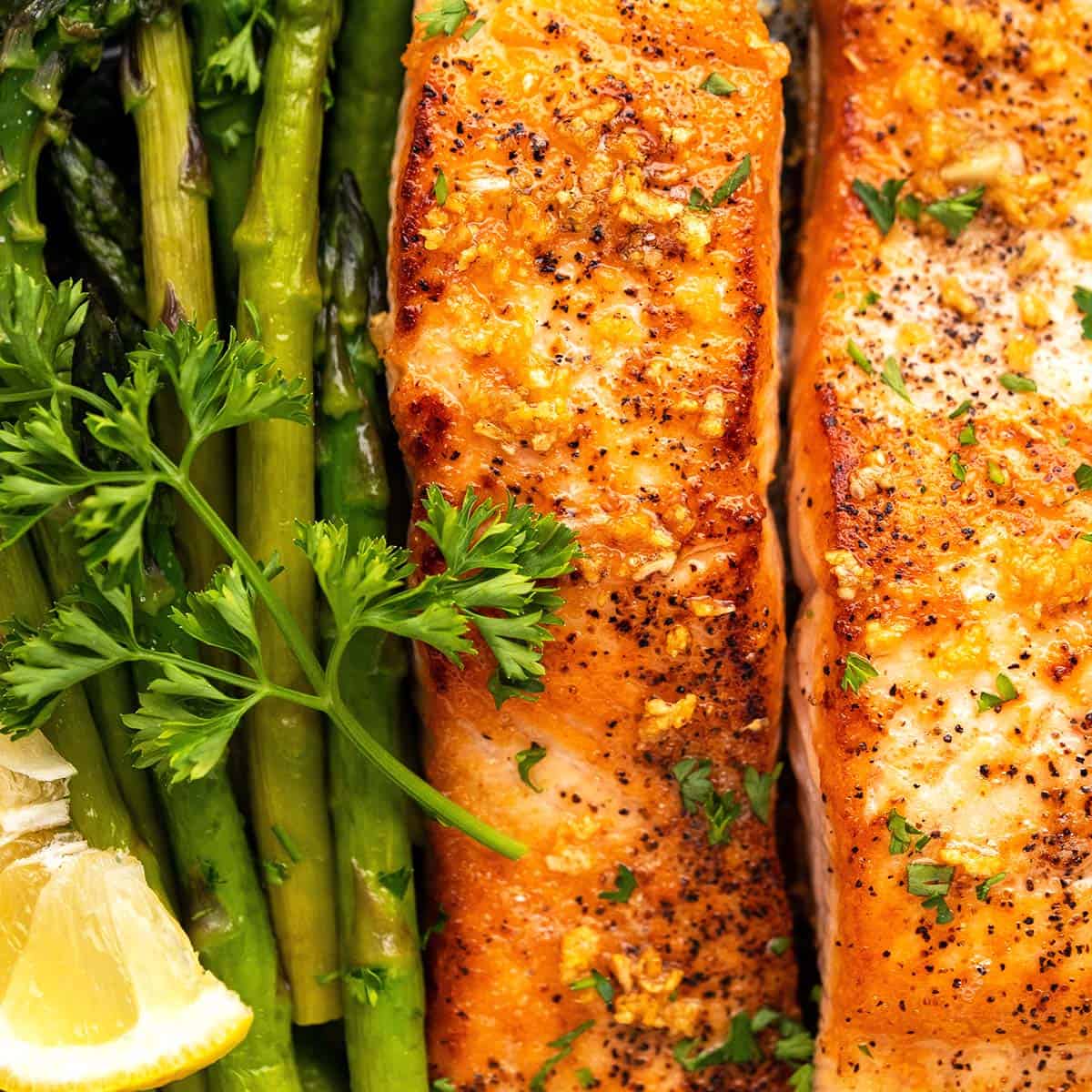 10-Minute Garlic Butter Salmon Recipe (Restaurant Quality!) - An Edible ...