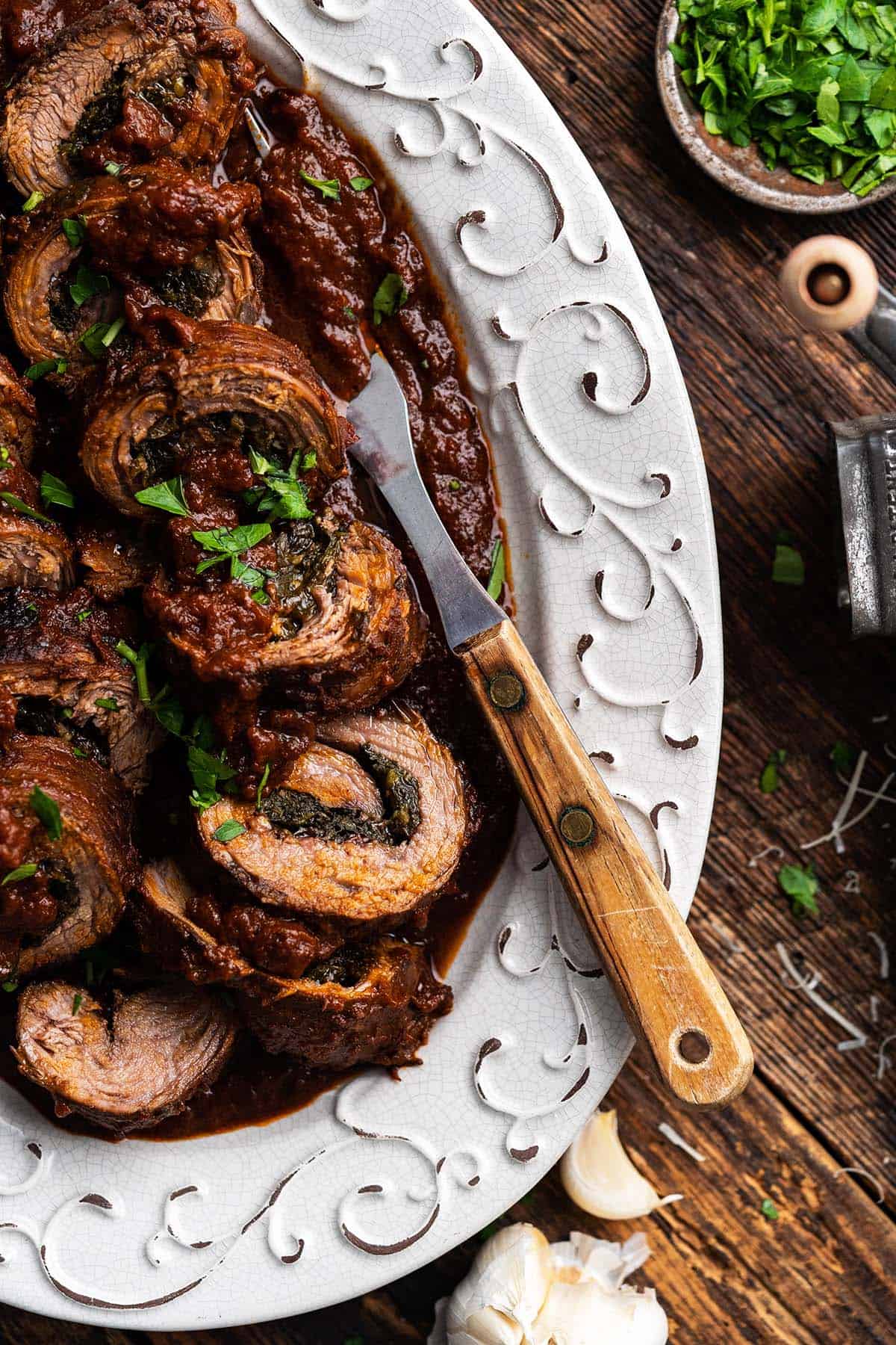 Italian Beef Braciole Recipe with Spinach and Provolone {video} - An ...
