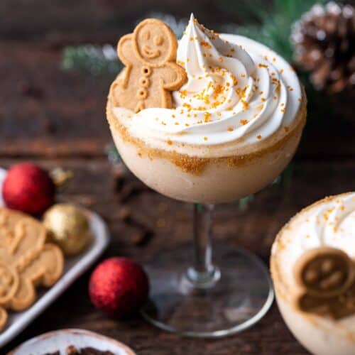Easy 10 Minute Gingerbread Cocktail Recipe - Festive Christmas Cocktail ...
