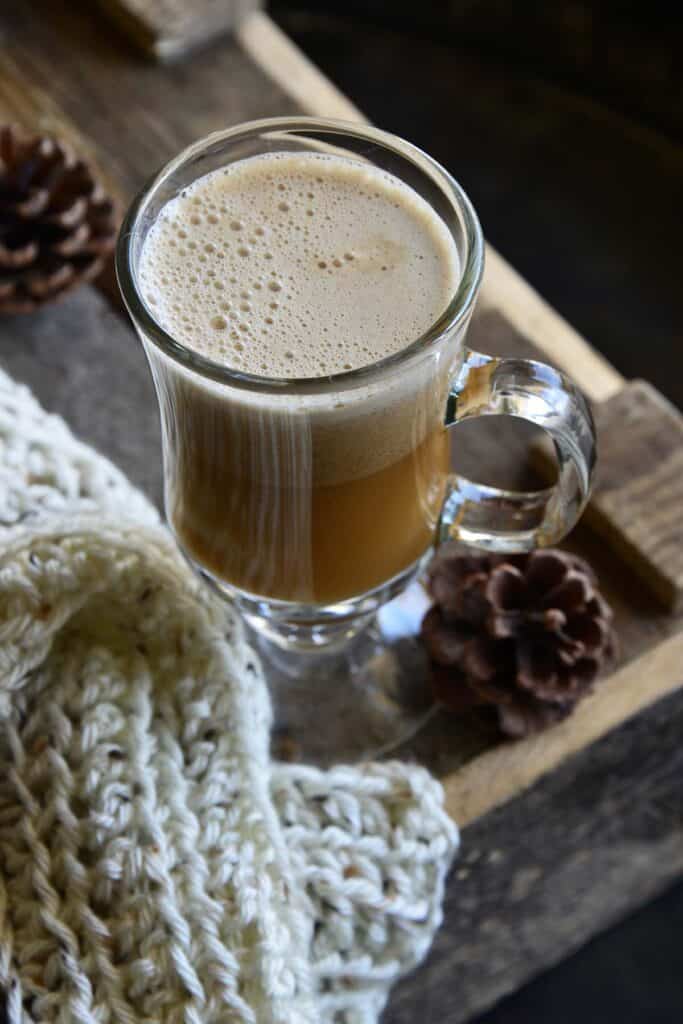 Hot Buttered Rum Recipe (Cozy and Festive for the Holidays)