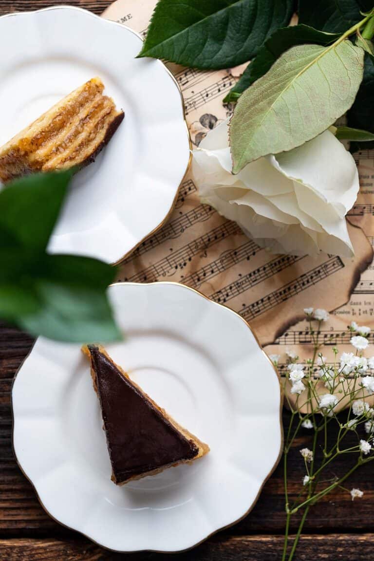 Zserbó Szelet Recept (Hungarian Gerbeaud Cake Recipe)