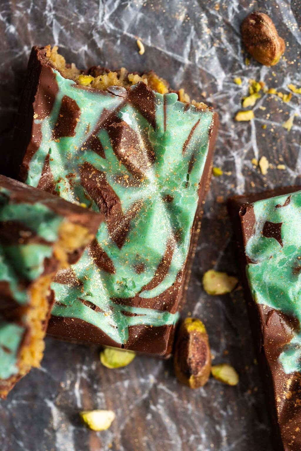 Knafeh Chocolate Bar (Dubai Pistachio Chocolate Bar) - An Edible Mosaic™