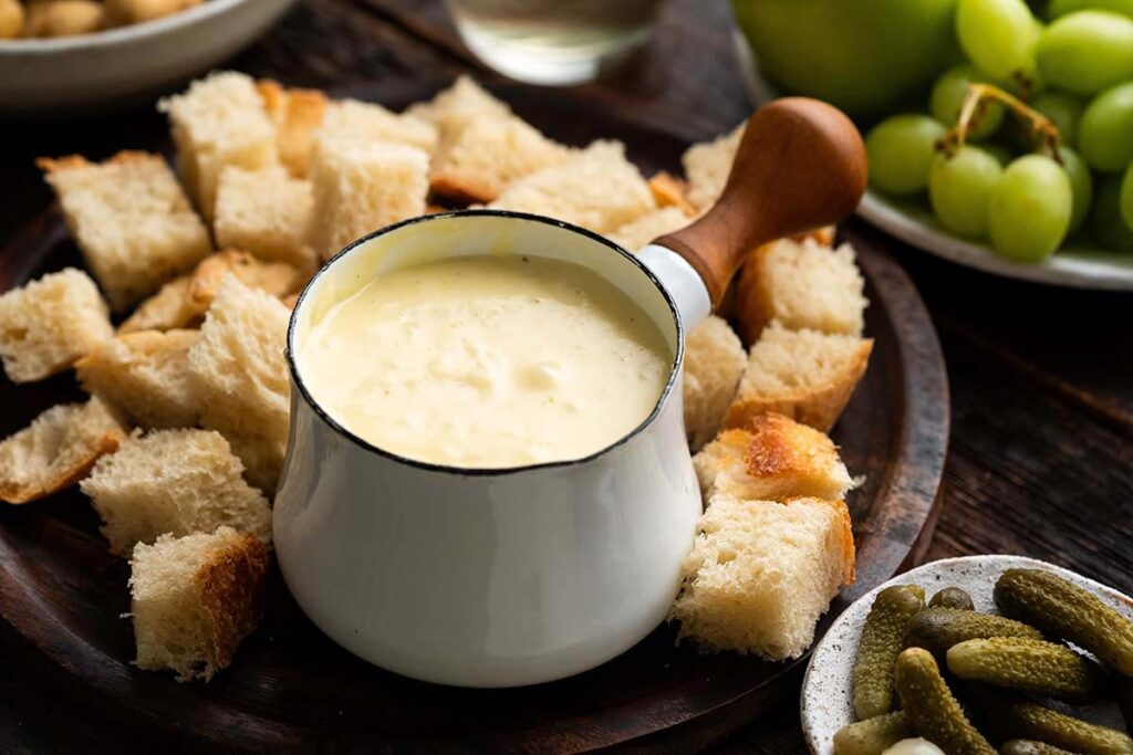 How to Make Cheese Fondue {video} - An Edible Mosaic™